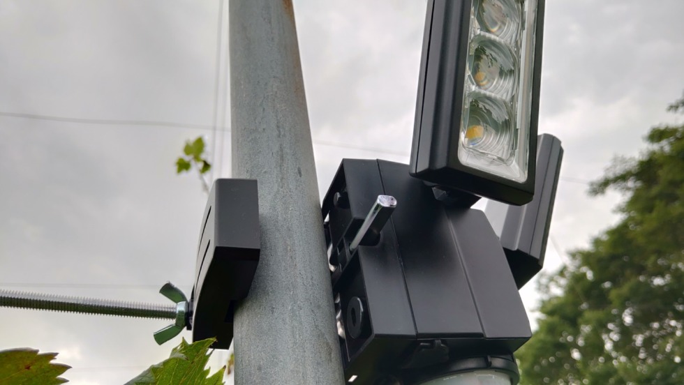 【防水防犯ライト】エルパ ESL-313DC LEDセンサーライト 3灯 乾電池式の性能･使い方･評判を解説 - 防犯カメラ･防犯グッズ